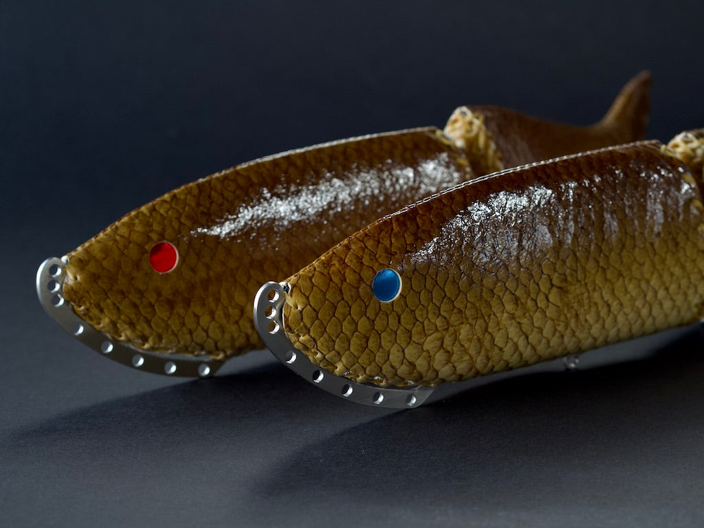 LEATHER LURE – MANIFOLD←DETAIL WORKS→